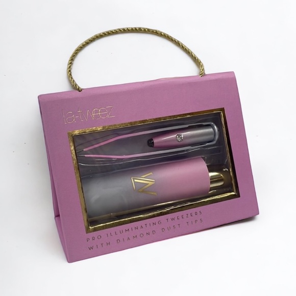 La-tweez | Bath & Body | Latweez Pro Illuminating Tweezers With Diamond ...